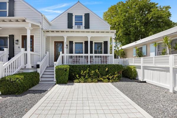 Southern Skies, Stylish Home In Old Town Key West - Key West, FL