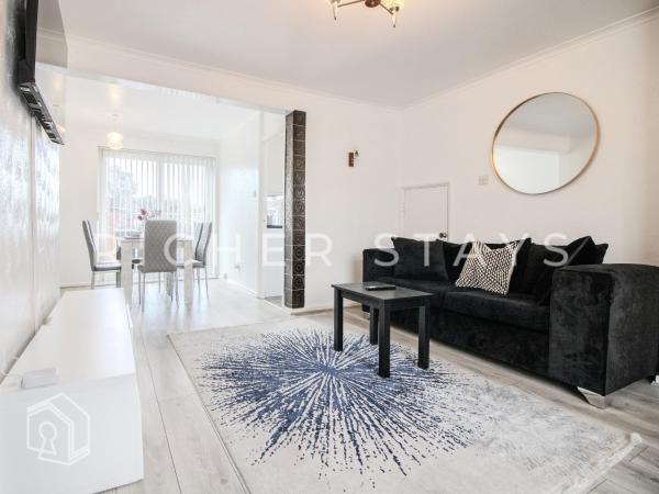 Bright 2br Terrace In Basildon, Garden And Amenities - Basildon