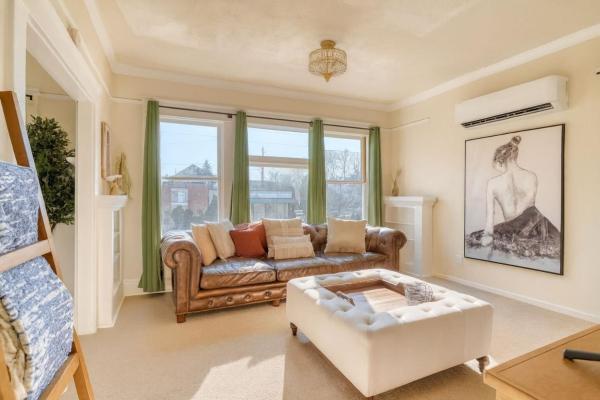 Dream Two-bedroom In Laurelhurst - 97 Walkscore - Portland, OR