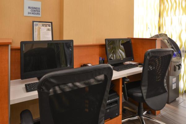 Holiday Inn Express Flagstaff By Ihg - Flagstaff, AZ