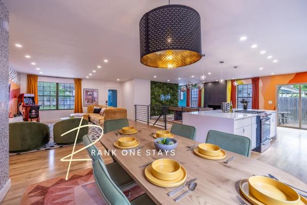 Movie Theater And Mini Golf With 2 King Beds - Westminster, CO