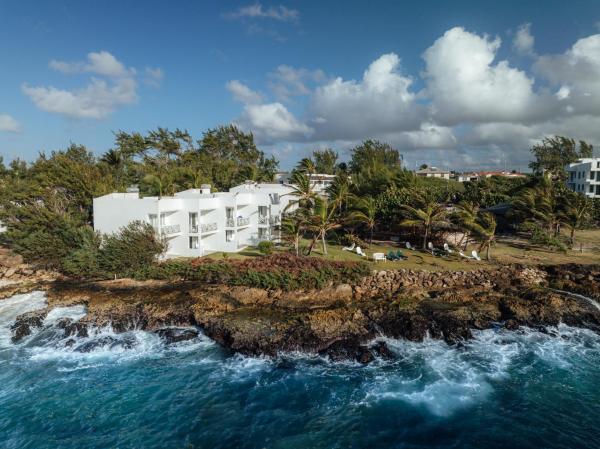 Ocean Spray Apartments - Barbados