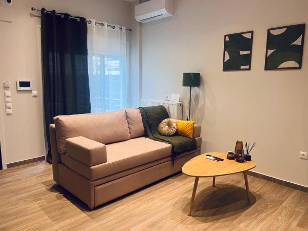 Hodos Luxury Apt 2 Near Ath-airport - Milos