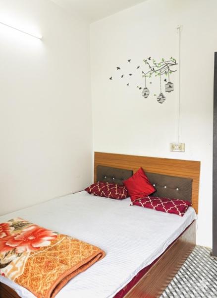 Sp Guest House 1,5 Km From Kashi Vishawanath - Varanasi