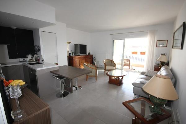 Confortable Appartement 2 Chambres Proche Du Tram - Bordeaux