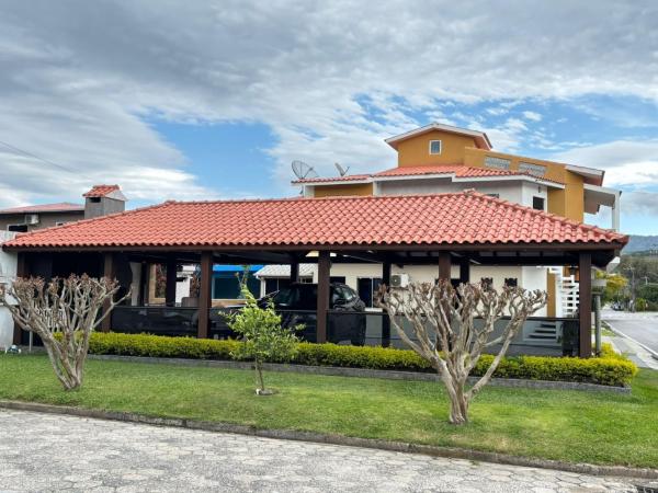 Apto No Centro De Garopaba - Garopaba