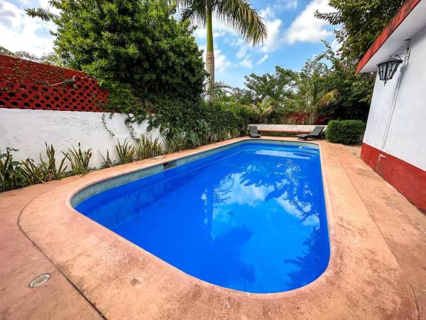 Alojamiento Para 6 Con Alberca Compartida - Mérida