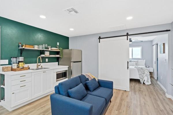 Pet Friendly Guesthouse In Central Tucson - Tucson, AZ