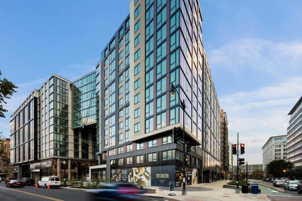 Bluebird Suites At Capitol Hill - Takoma Park, MD