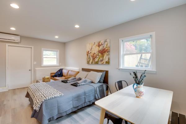 2 Mi To Historic Occoquan District Modern Duplex - Occoquan, VA