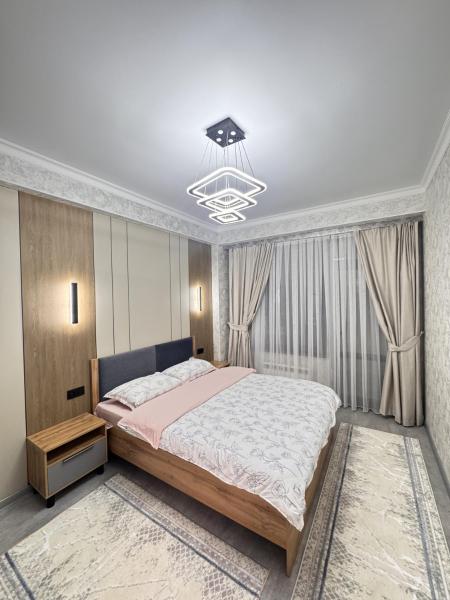Элеганс в Континенталь - Bishkek