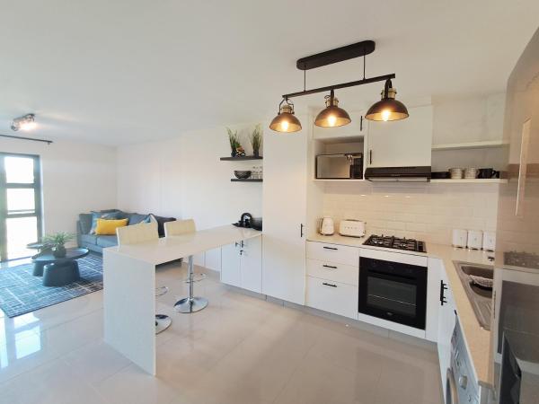 Naledi Holiday Apartment - Umhlanga