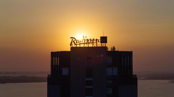 Radisson Blu Ha Long Bay - Ha Long