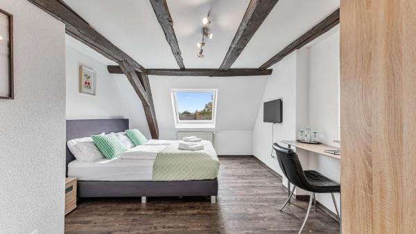 Charmante Hotelwohnung Nahe Pforzheim, Ruhige Lage - Bad Liebenzell