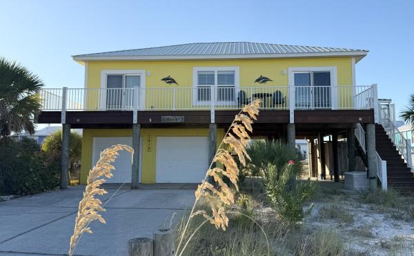 Seaside Bungalow Home - Navarre, FL