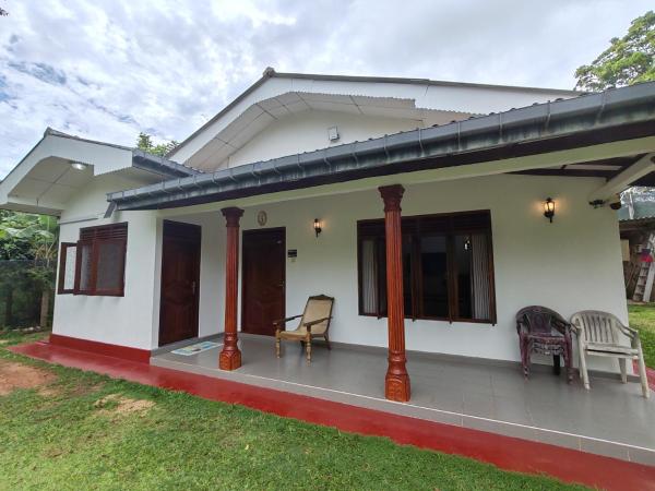 Villa Sisil Paya - Hikkaduwa