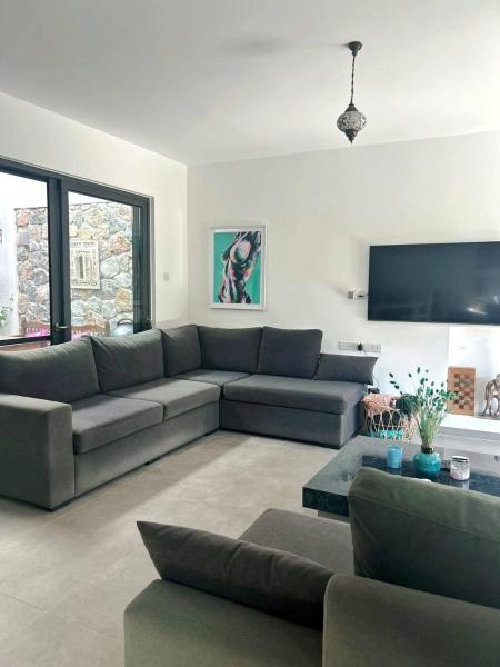 Beautiful Three Bedroom Villa - Northern Cyprus