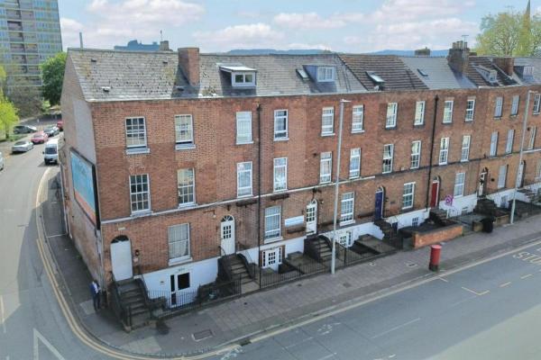 The Albert Hotel - Gloucester