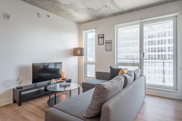 Downtown Montreal 1br - Sleeps 4 - Lasalle