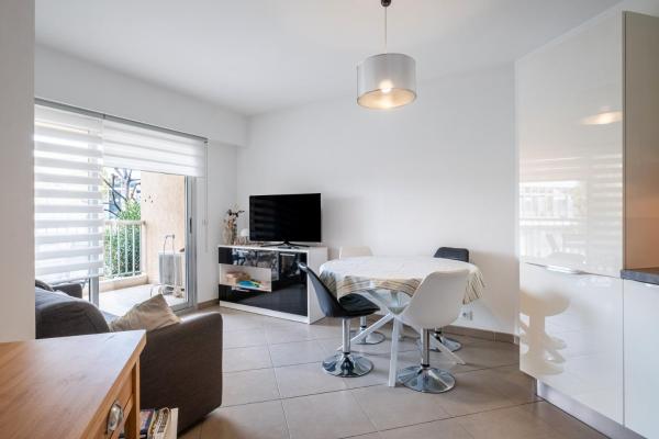 Le Lido T2 Piscine, Bord De Mer - Cagnes-sur-Mer