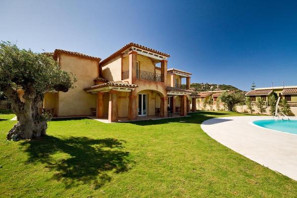 Villa Calicanto In Esclusiva - Castiadas