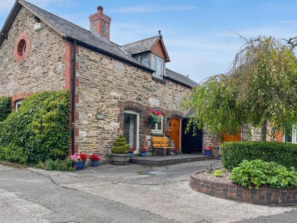 Henfaes Bach - Uk50268 - Ruthin