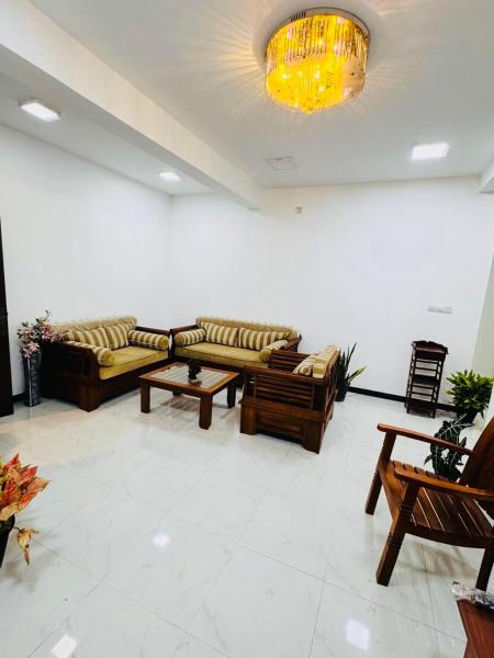 Skye Sea View Apartment - Sri Lanka