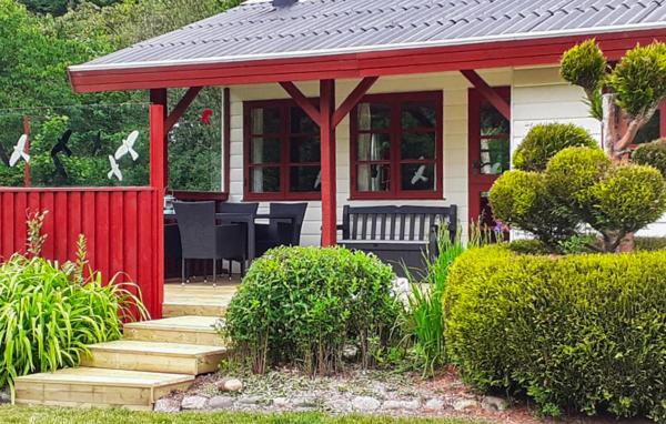 2 Bedroom Beautiful Home In Toftlund - Arrild