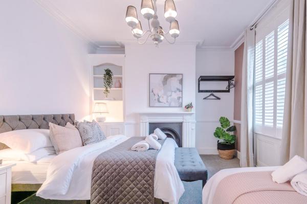 Stylish 5br House, Chester Centre - Sleeps 11 - Chester