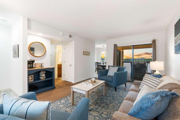 Lakefront Oasis - Amazing Views - Kimberling City, MO