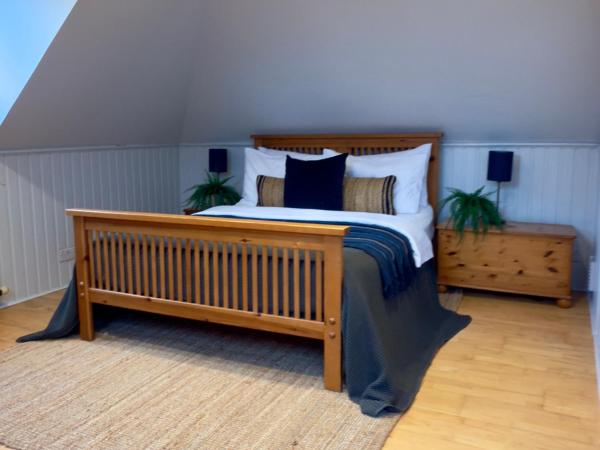 Upstairs At Carlingford - East Kilbride