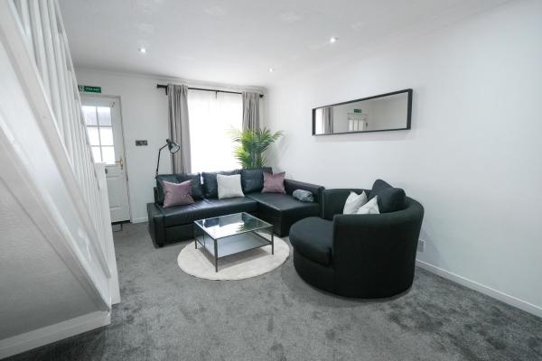Modern 2 Bedroom Platinum Pad Glasgow City - Glasgow