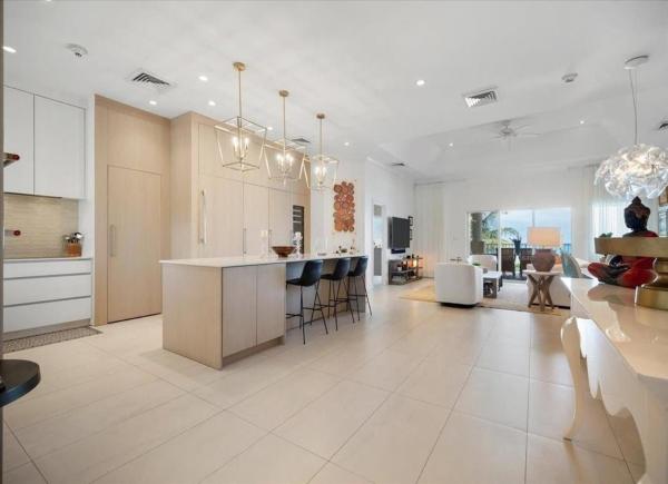 Modern Beachside Escape With Panoramic Sea Views - Nassau