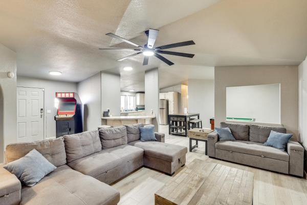 Golf, Fish And Unwind! Group Getaway In Fort Mohave - Bullhead City, AZ