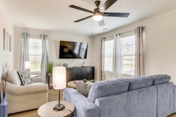 Private Yard Family Hideaway 9 Mi To Fort Jackson - Elgin, SC