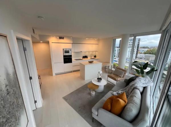 Heart Of Vancouver Stylish And Cozy Apartment - Vancouver