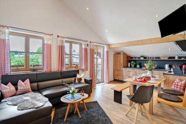 Neubau - Ferienwohnung Waldblick - Vogtareuth