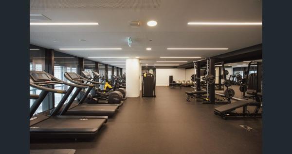 Flinders St Luxury - Free Parking, Gym, Pool & Sauna - St Kilda