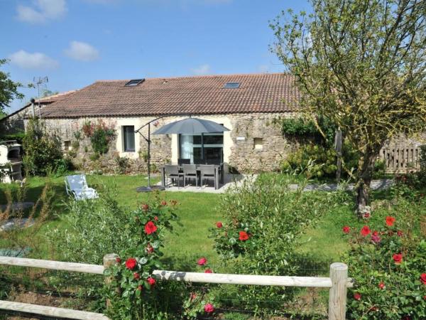 Gîte Rénové Avec Spa, Piscine Chauffée, Wifi Et Accès Handicapés Au Cœur Du Marais Breton - Fr-1-426-321 - Challans