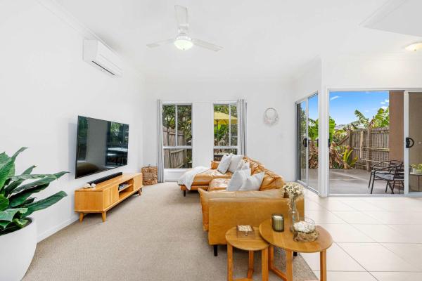 Bay-cay Hervey Bay - Coastal Townhouse - Hervey Bay