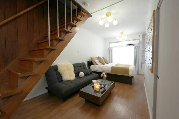 The Catan Osaka Tenmangu Shrine 大阪天満宮 - Umeda