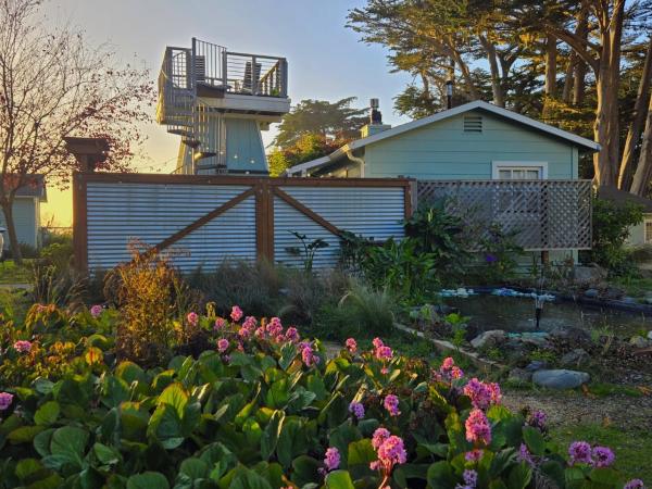 Inn At Schoolhouse Creek - Mendocino, CA
