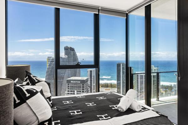 Star Residences Tower - Statement Vogue Themed Apartment - Gold Coast