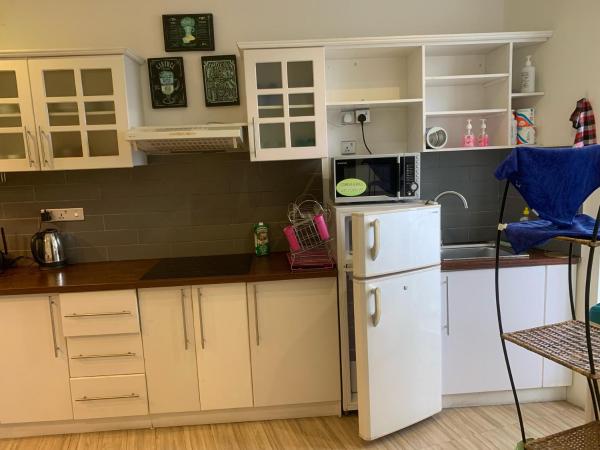 Crown Luxury Apartment 2 Bed Room Apartment - Colombo