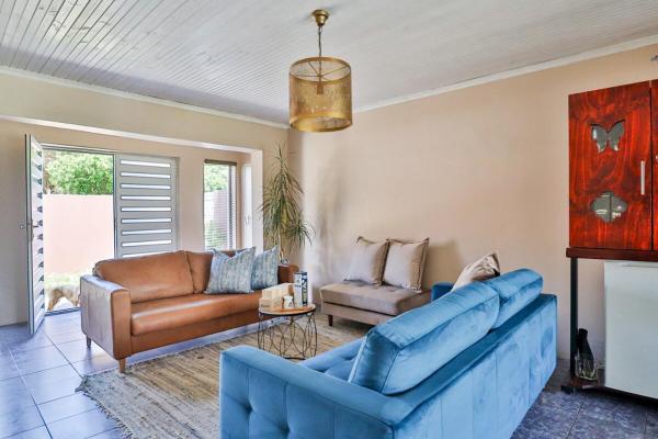 Fairview Crescent 03 By Ctha - Cape Town