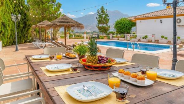 Casa Rocio Y Paloma Vinuela By Ruralidays - Andalusia