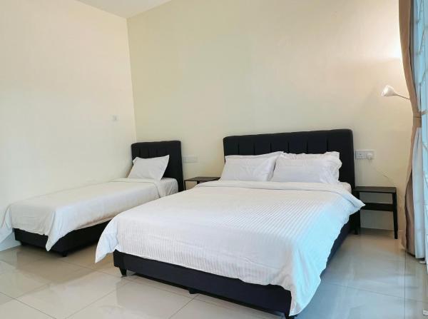 Cozy Family Room With Large Balcony - Penang