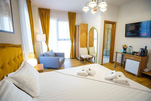 Hotel Fantazia Oradea - Self Check In & Out - Oradea