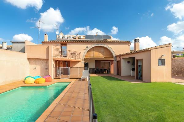 Can Centena - Sant Pere Pescador