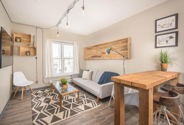 Downtown 1 Bedroom Apartment - Appleton, WI